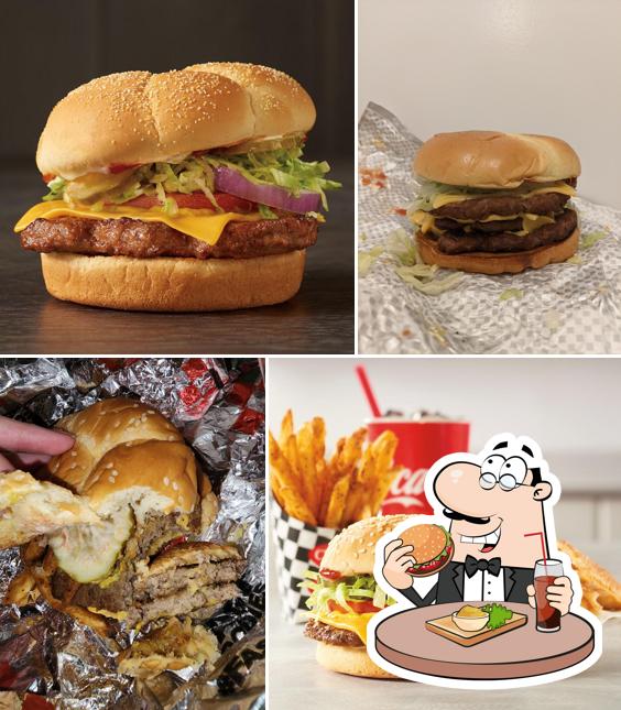 Top 5 restaurants with chili dogs in Manassas, august 2025 - Restaurant ...