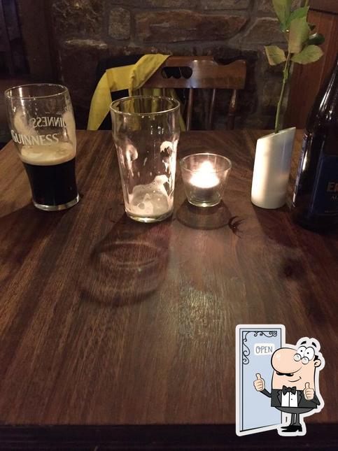 Olde Castle Bar - Restaurant menu, prices and reviews