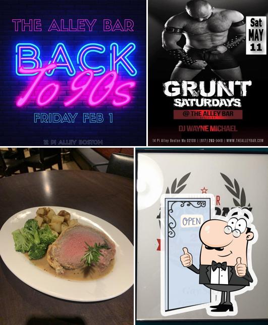 The Alley Bar, 14 PI Alley in Boston - Restaurant reviews