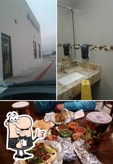 El Taco Tote, 1701 Norton St, Zapata Hwy in Laredo - Restaurant reviews