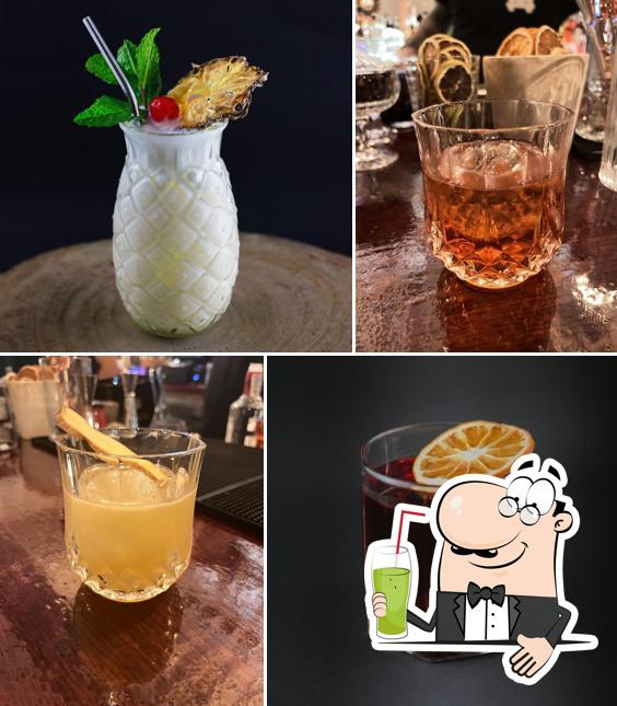 Chaman Cocktail Bar in Seville - Restaurant menu and reviews