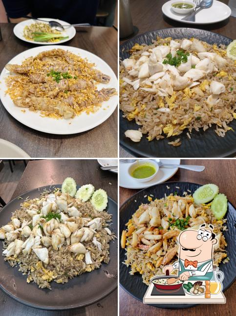 Here Hai, Bangkok, Thong Lo - Restaurant menu, prices and reviews