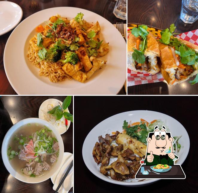 Pho 555, Vancouver - Restaurant menu, prices and reviews