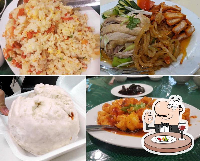 Emerald Garden restaurant, Manila, Roxas Boulevard Ermita - Restaurant ...