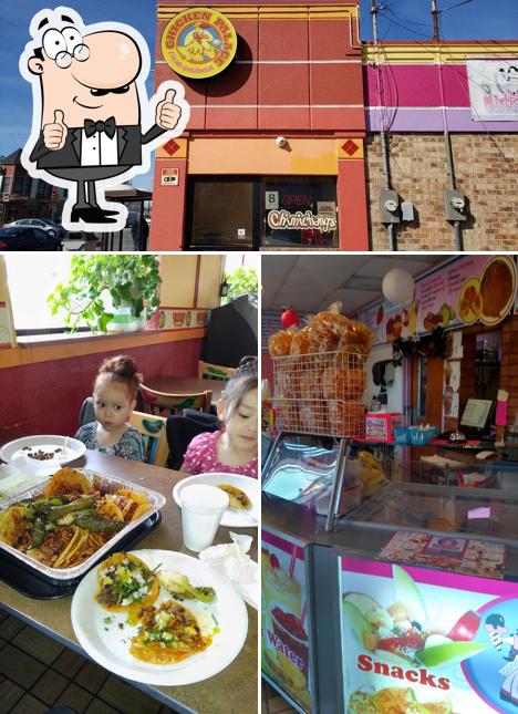 Chicken Palace and La Jarochita, 3433 W National Ave in Milwaukee ...