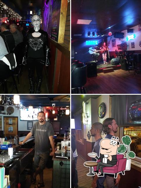 Roop Brothers Bar(ROOPS) in Delaware - Restaurant reviews