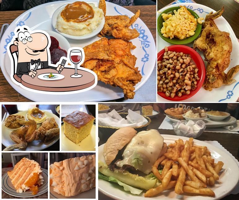 Chicken Pantry, 602 E Moody Blvd in Bunnell - Restaurant menu and reviews
