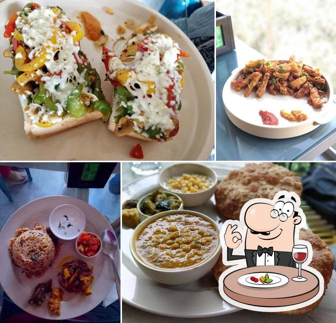 The Potbelly Rooftop Cafe, New Delhi, Top Floor - Restaurant reviews