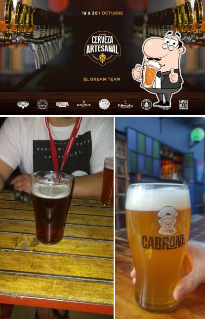 Cabrona Cervecería - BAR Y FÁBRICA DE CERVEZA, Cipolletti - Restaurant ...