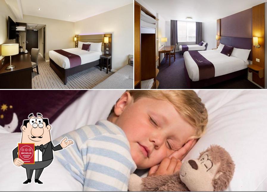 Premier Inn Northampton West (Harpole) hotel in Northampton ...