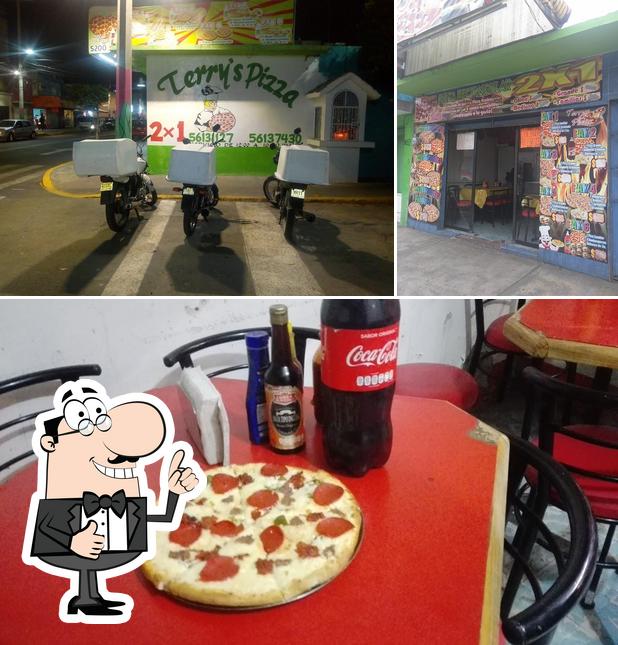 Terry's Pizza restaurant, Mexico, Av. del Rosal 158 - Restaurant reviews