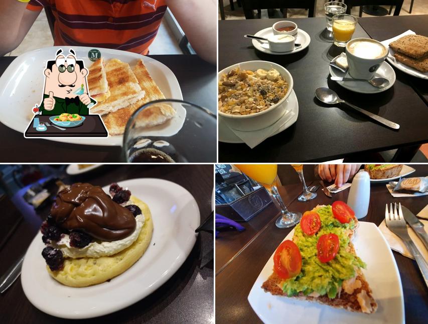 Café Martínez, Buenos Aires, Malabia - Osvaldo Pugliese - Restaurant ...