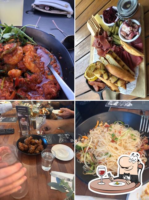 Broken Hill Hotel, Victoria Park - Restaurant menu, prices and reviews