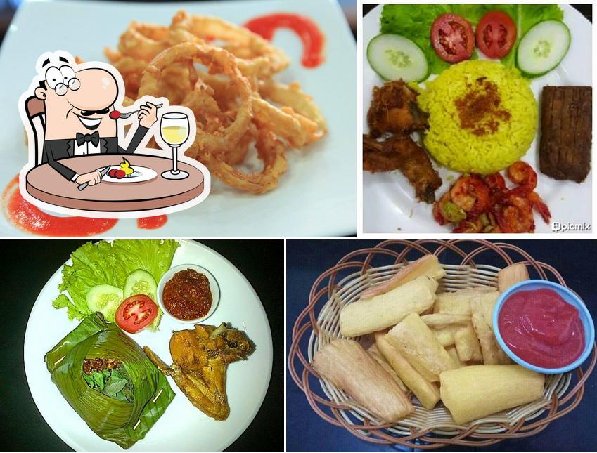 Vicnic Kopitiam & Resto restaurant, Selat Panjang - Restaurant reviews