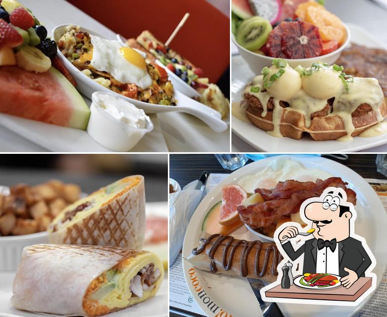 Allô mon Coco College Square, Ottawa - Restaurant menu, prices and reviews