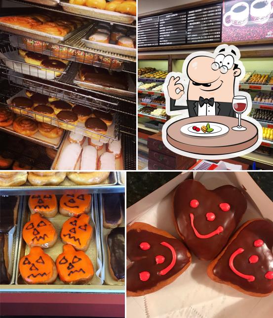 Jolly Pirate Donuts, Reynoldsburg - Restaurant menu, prices and reviews