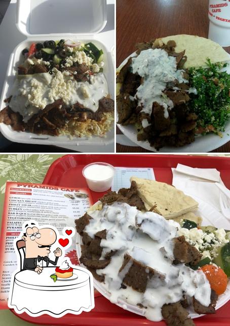 Pyramids Cafe, 1800 Galleria Blvd in Franklin - Restaurant menu and reviews