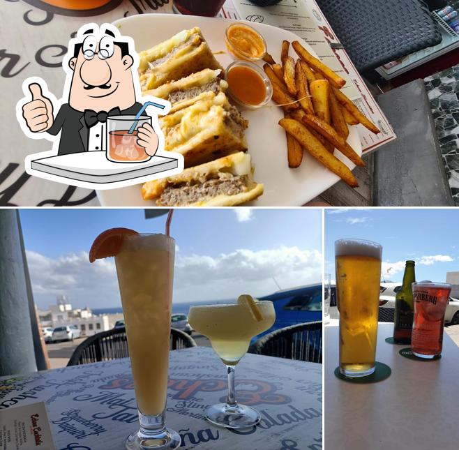 Top 10 pubs & bars in Puerto del Carmen, december 2024 - Restaurant Guru