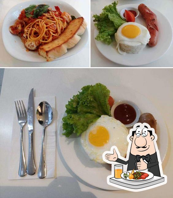 Plan B Cafe, Taguig, Buendia - Restaurant menu, prices and reviews