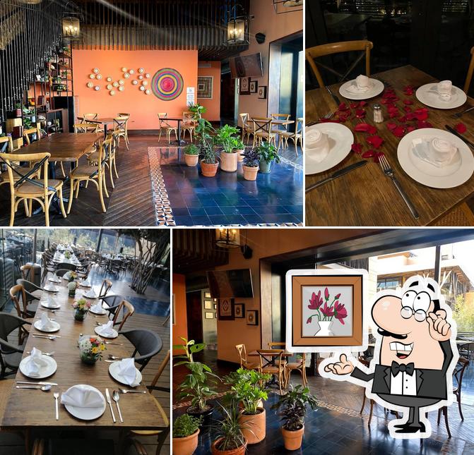 Restaurante La Corazonada + PIZZAIOLO, Monterrey, Pueblo Serena ...