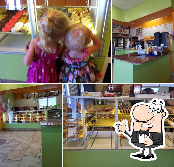 Dandy Donuts & Deli in Fort Mohave - Restaurant menu and reviews