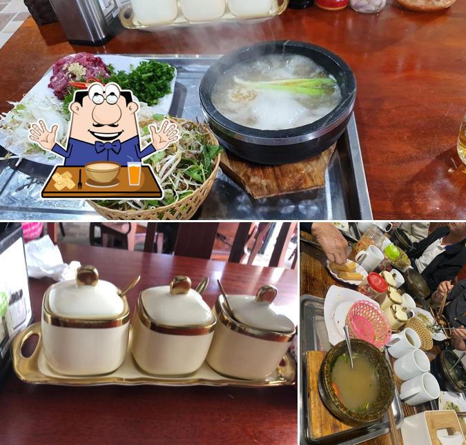 Phở bát đá - Restaurant menu, prices and reviews
