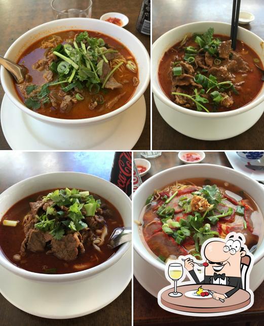 Boonchu Thai Food, Broadbeach - Restaurant menu, prices and reviews