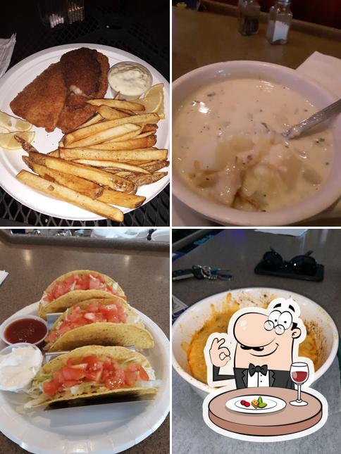Up The Creek Tavern in Keyport - Restaurant reviews