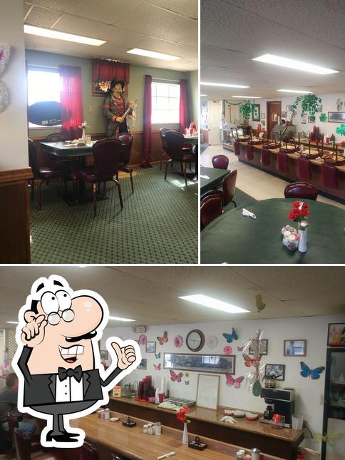 Firehouse Family Restaurant in Canton - Restaurant menu and reviews
