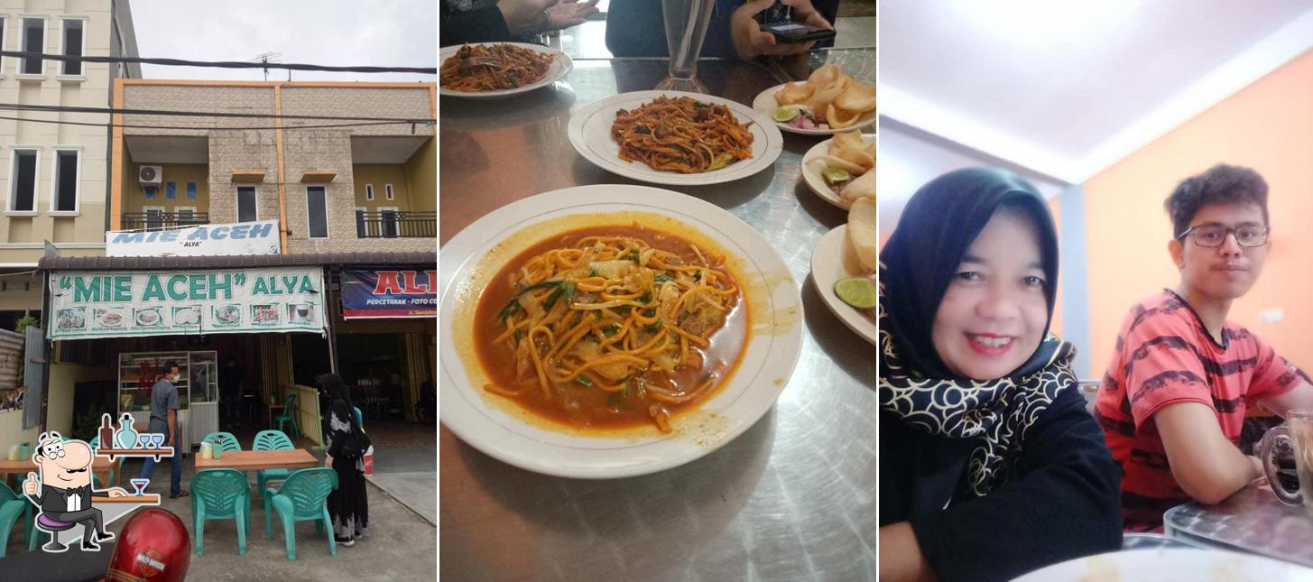 Mie Aceh Alya restaurant, Pekanbaru, Jl. Yos Sudarso No.204 ...