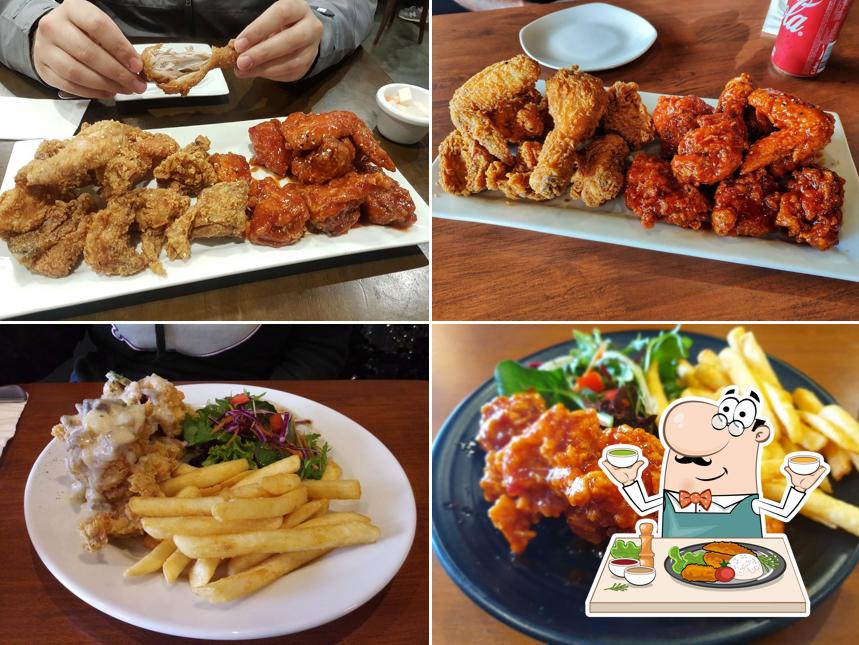 Crispy Cluckers Newington, Newington - Restaurant menu, prices and reviews