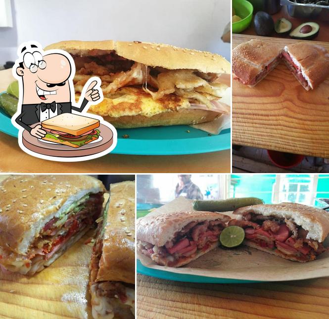 Restaurante Tortas NICO, Santiago de Querétaro, Av San Diego 124 ...