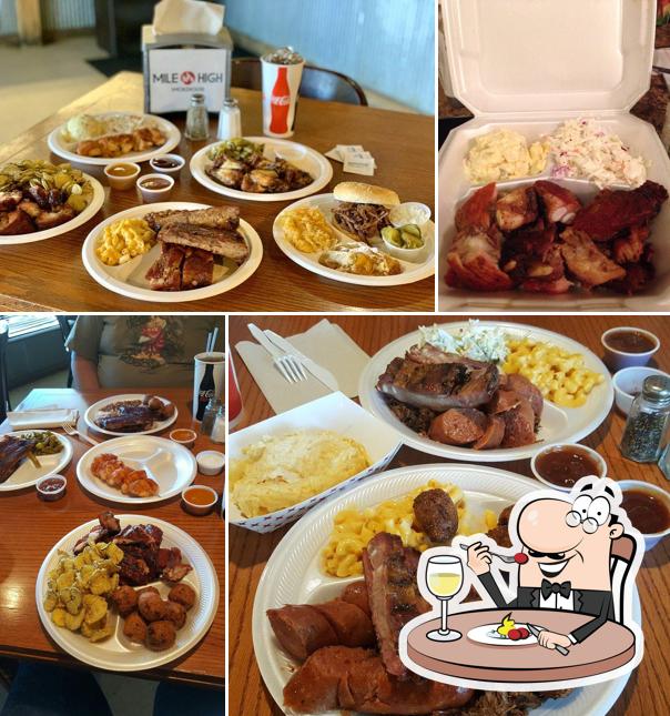 Mile High Smokehouse in Greenwood Village - Restaurant menu and reviews