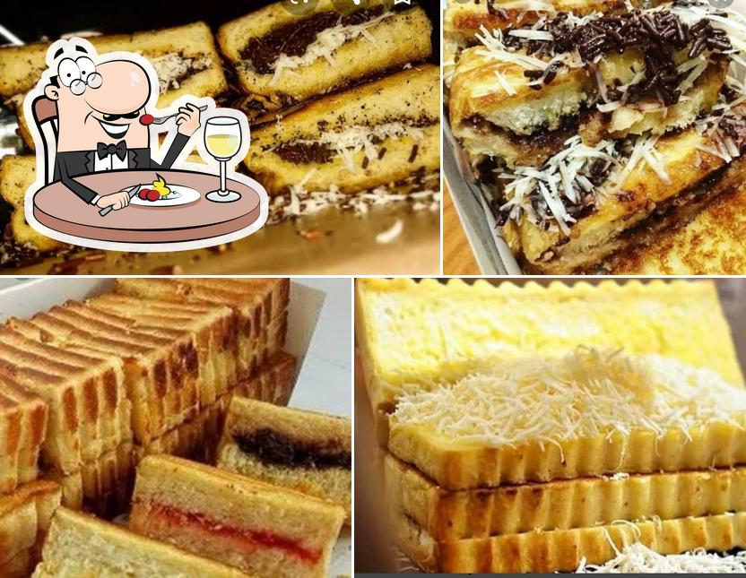Roti Bakar Khas Bandung cafe, Kendal - Restaurant reviews