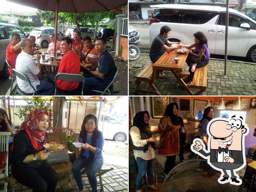 Rotbak Cafe Manggarai, South Jakarta - Restaurant reviews