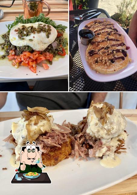 Blue Bear Ellison Bay, Ellison Bay - Restaurant menu, prices and reviews