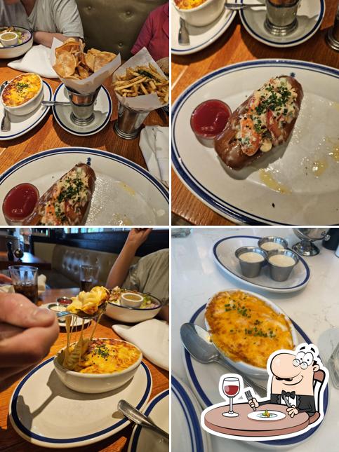 Hudson House, Addison - Restaurant menu, prices and reviews
