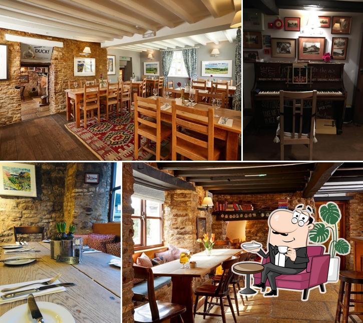 Top 3 restaurants with fritters in Charlbury, october 2025 - Restaurant ...