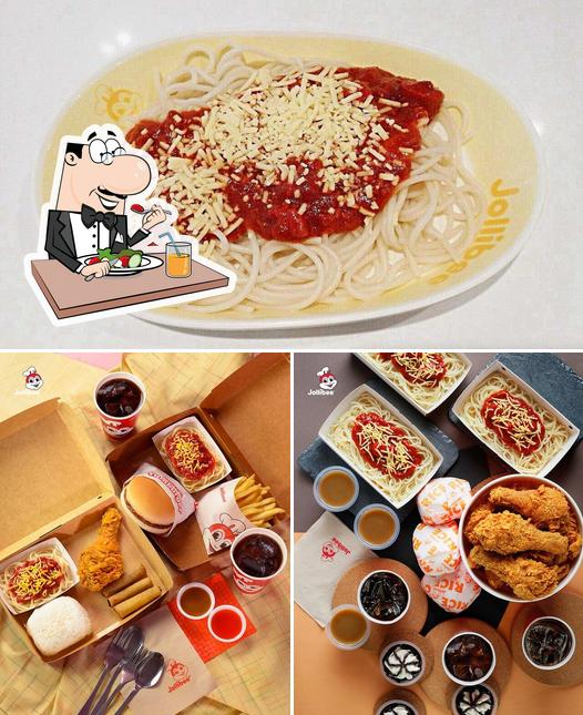 Jollibee - Landmark, Muntinlupa - Restaurant menu, prices and reviews