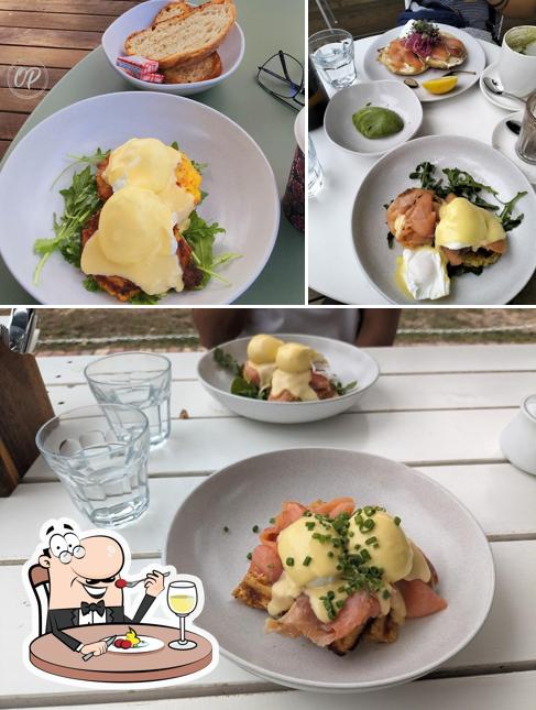 Peninsula Farm Cafe, Maylands - Restaurant menu, prices and reviews