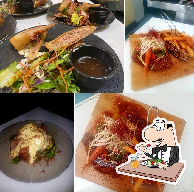 Royal George Hotel in Nambour - Restaurant reviews