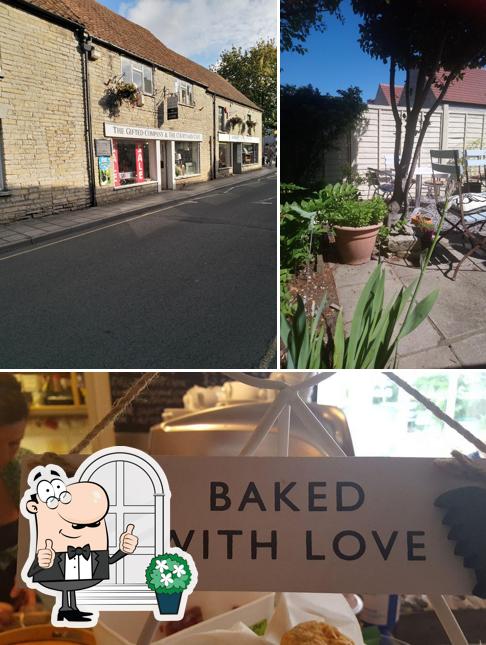 The Courtyard Cafe, Somerton - Restaurant menu, prices and reviews