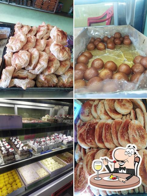 Tariq Bakery, India, 8CH2+JMC - Restaurant reviews