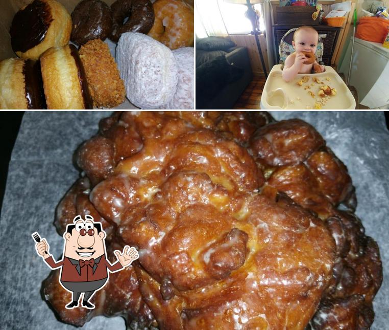 Trackside Donuts & Cafe, Bonita Springs - Restaurant menu, prices and ...