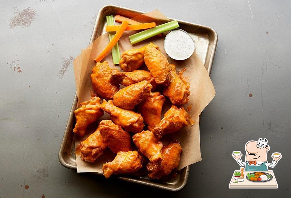 Buffalo Wild Wings 'GO' in Surprise - Restaurant menu and reviews