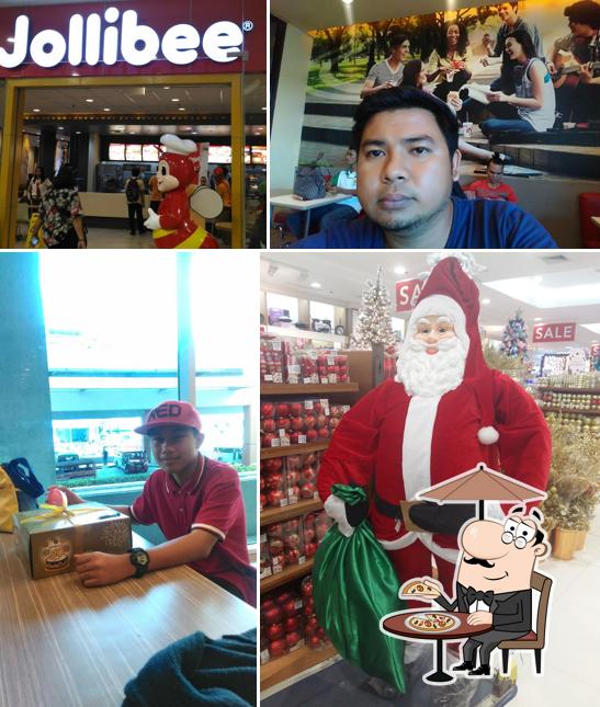 Jollibee restaurants in Iloilo City, spring 2024 - Restaurant Guru