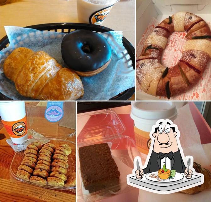 La Monarca Bakery & Cafe, 5700 Whittier Blvd in Commerce - Restaurant ...