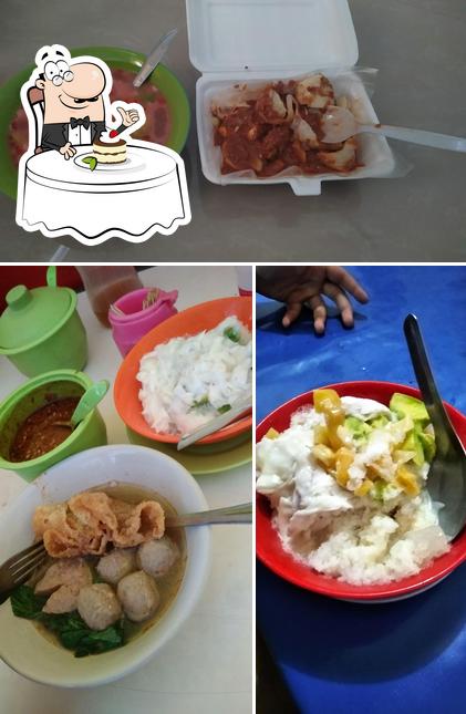 Es Sekoteng & Siomay Bandung KIA restaurant, Karawang - Restaurant reviews