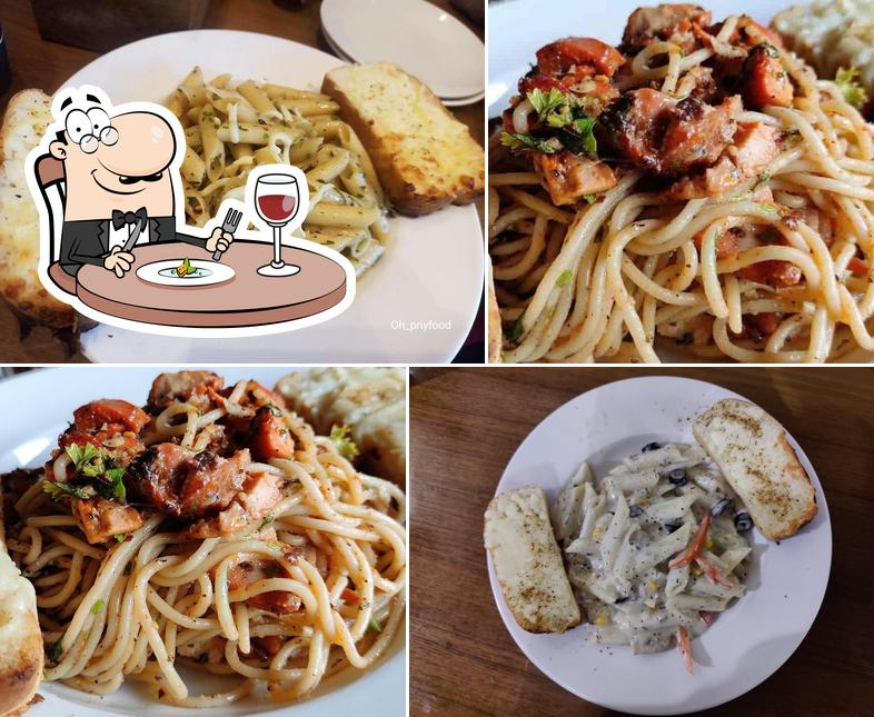 Ali's Cafe and Pizzeria, Kanpur - Restaurant menu, prices and reviews