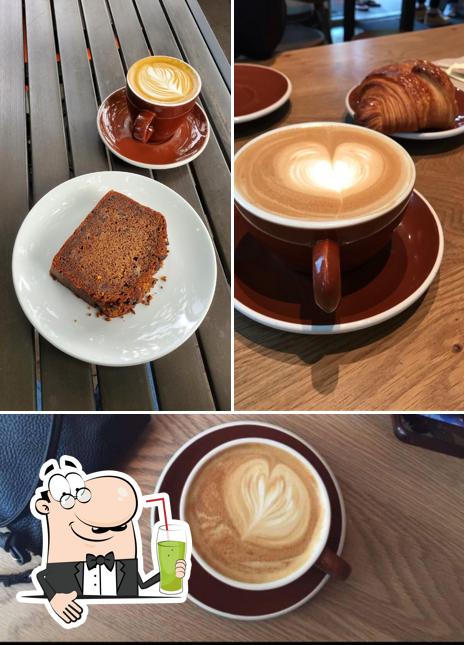 Moja Coffee in North Vancouver - Restaurant menu and reviews